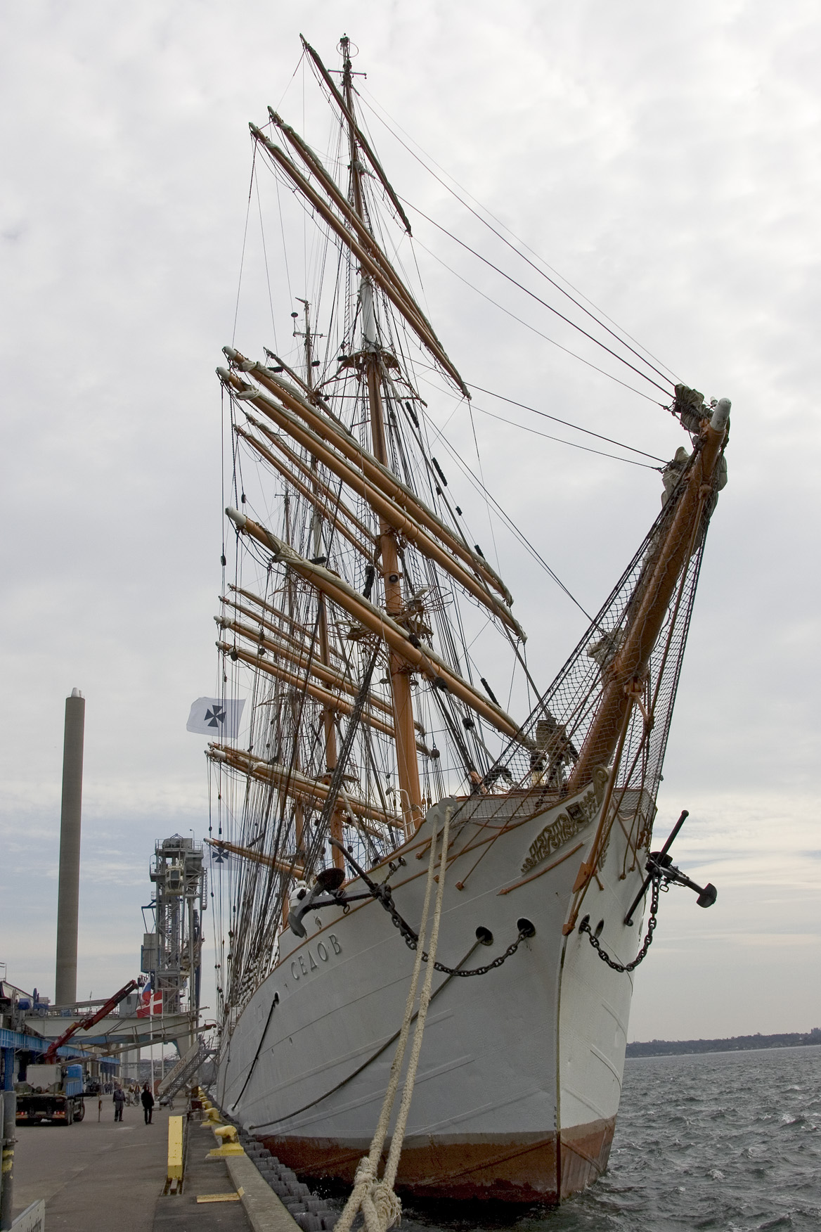 Vind adgang til verdens største sejlskib | DanmarkC TV